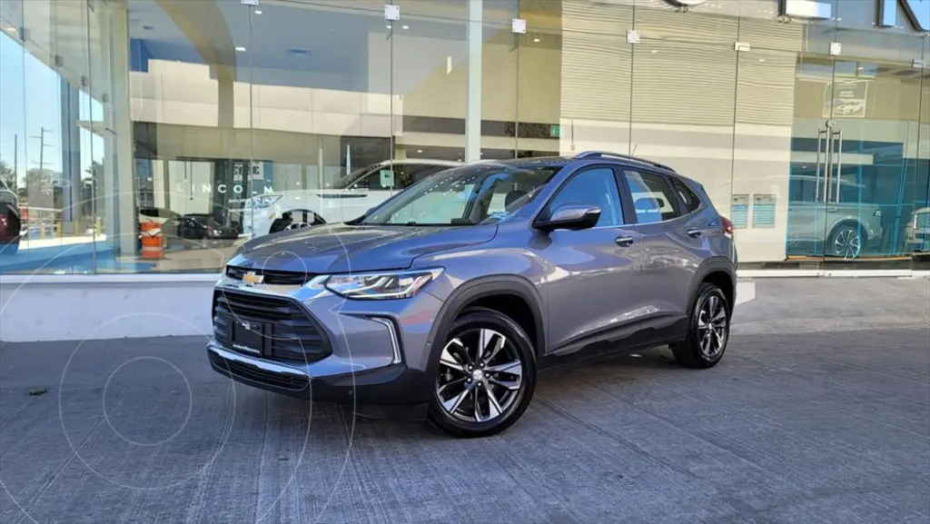 Chevrolet Tracker Premier Aut usado (2021) color Gris Oscuro precio ...