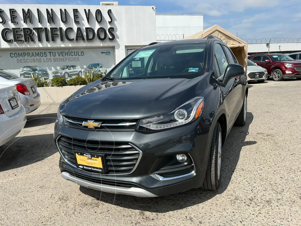 Chevrolet Trax Premier Aut usado (2020) color Gris precio $310,000