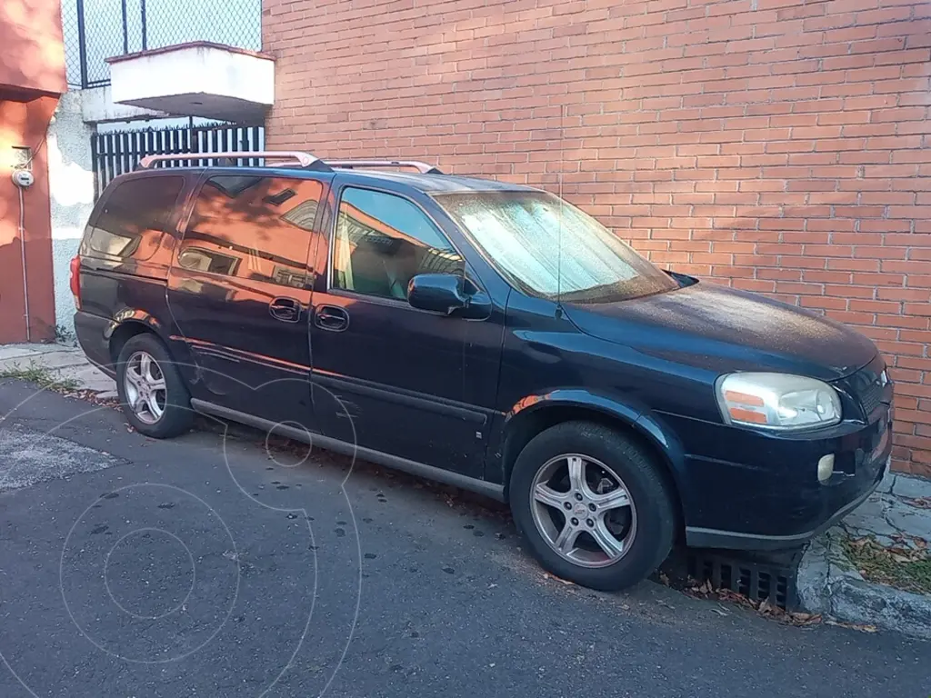 Chevrolet Uplander LT Extendida usado (2005) color Azul precio $60,000