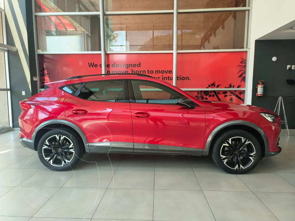 CUPRA Formentor Mid usado (2024) color ROJO DESEO precio $620,000