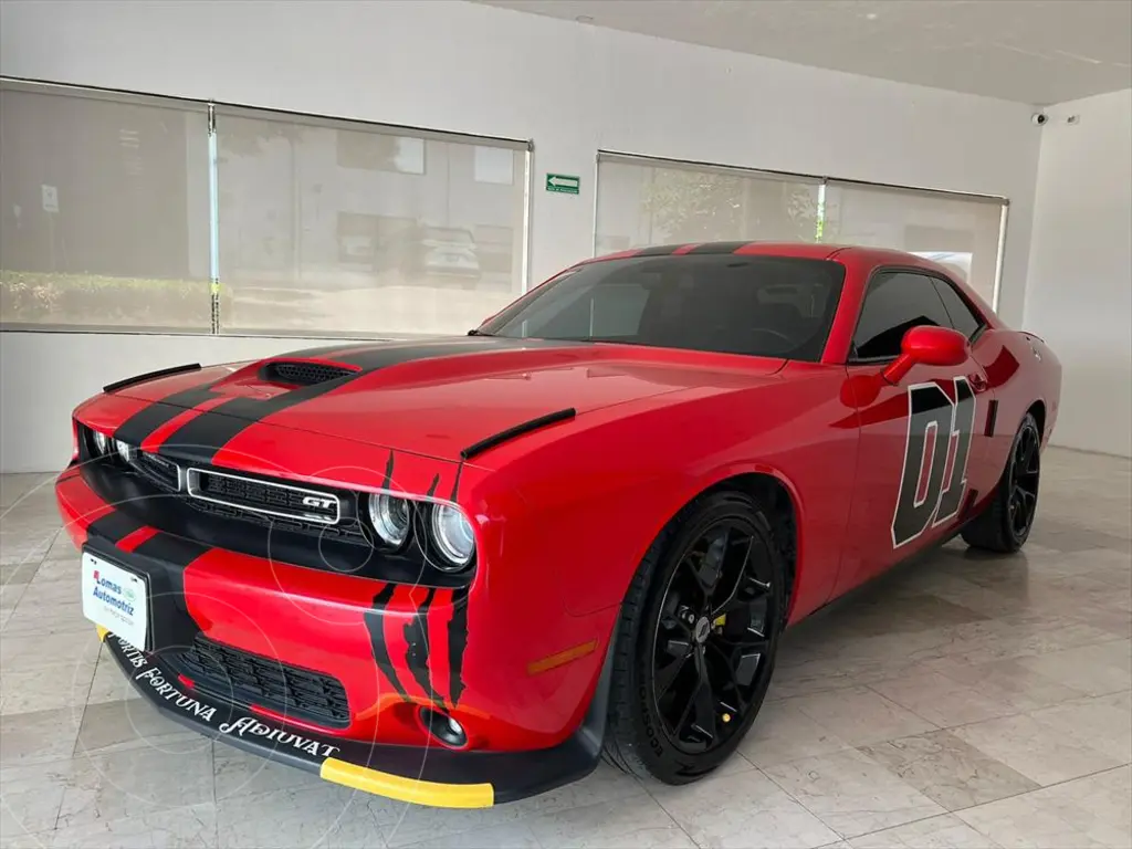 Dodge Challenger GT Dual Stripes usado (2019) color Rojo precio $739,000