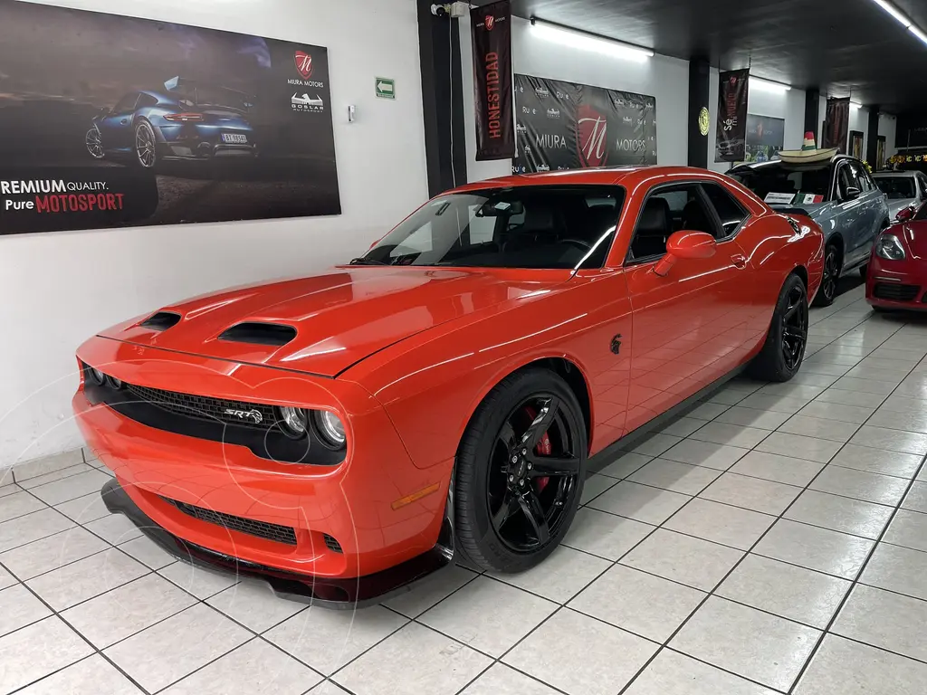 Dodge Challenger SRT usado (2019) color Rojo precio $1,359,000