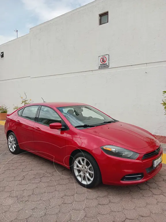 Dodge Dart SXT usado (2014) color Rojo precio $157,000