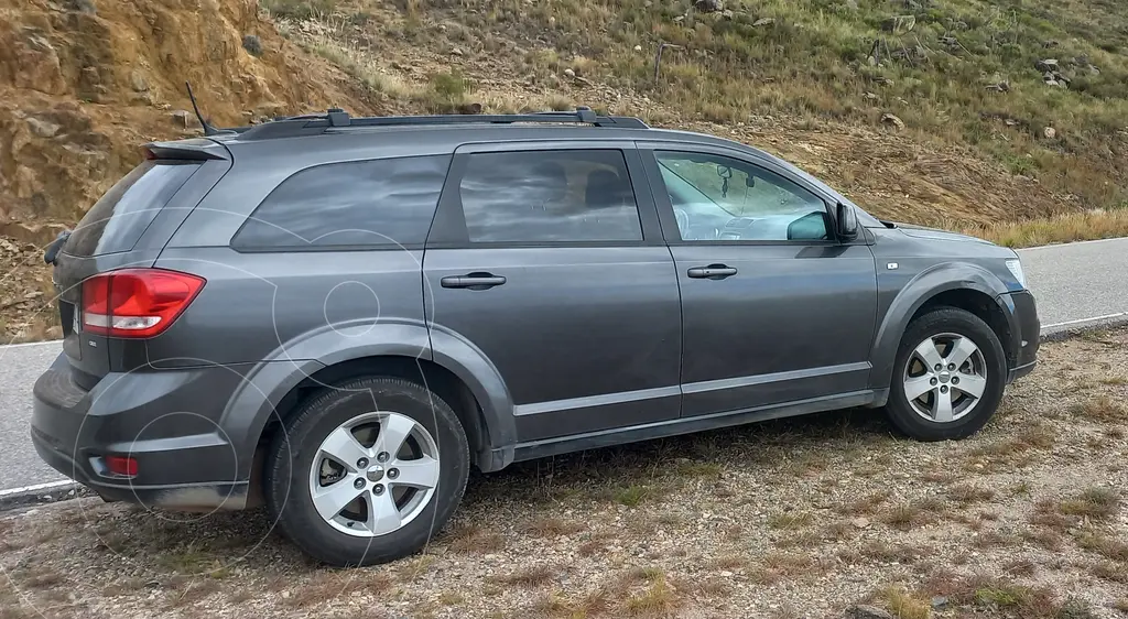 Dodge Journey 2.4L SE Aut usado (2017) color Gris Grafito precio $11. ...