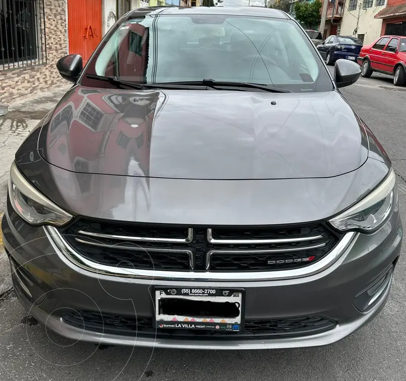Dodge Neon SXT Plus Aut usado (2017) color Gris precio $210,000