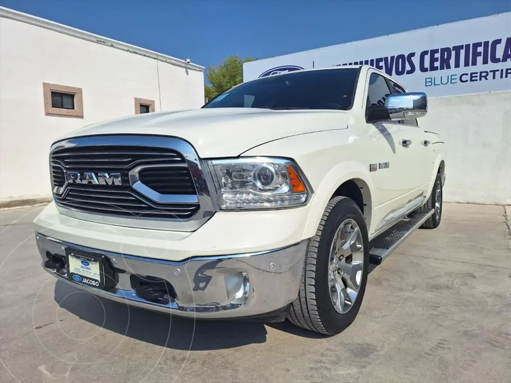 Dodge Ram Mega Cab LARAMIE AUT 5.7L 4X4 usado (2017) color Blanco ...