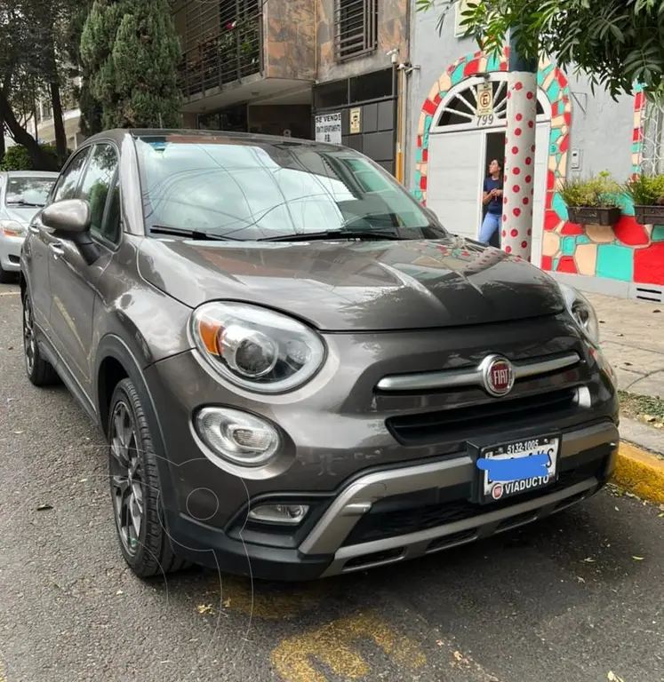 Fiat 500X Trekking Plus usado (2016) color Bronce Castano precio $265,000
