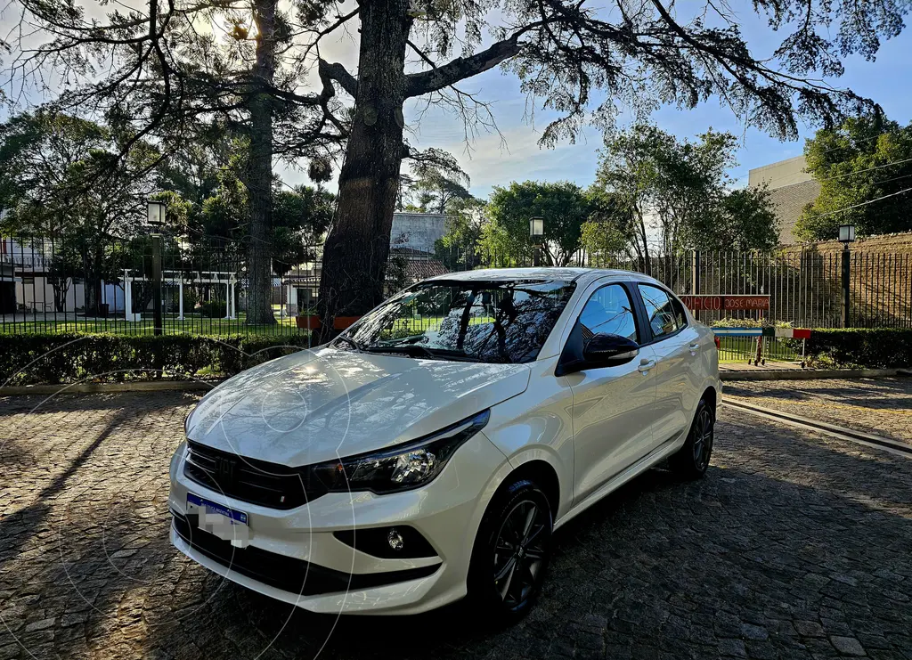 FIAT Cronos 1.3L Drive Pack Plus usado (2024) color Blanco Alaska precio $21.500.000