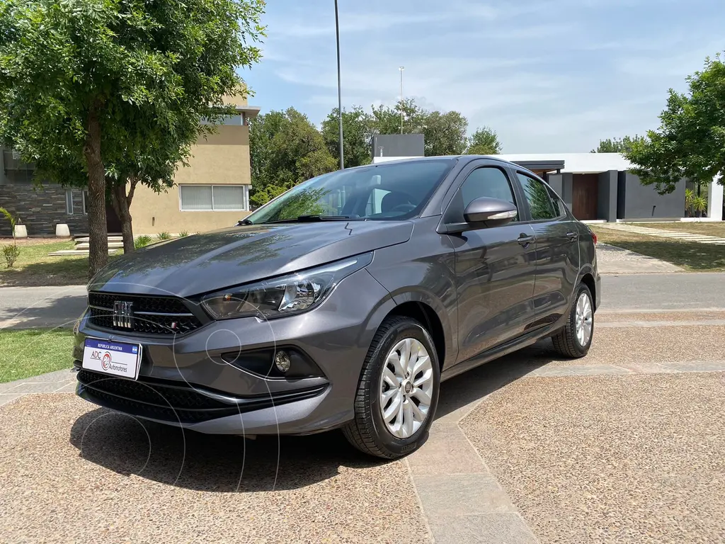 FIAT Cronos 1.3L Drive GSE Pack Conectividad usado (2022) color Gris ...