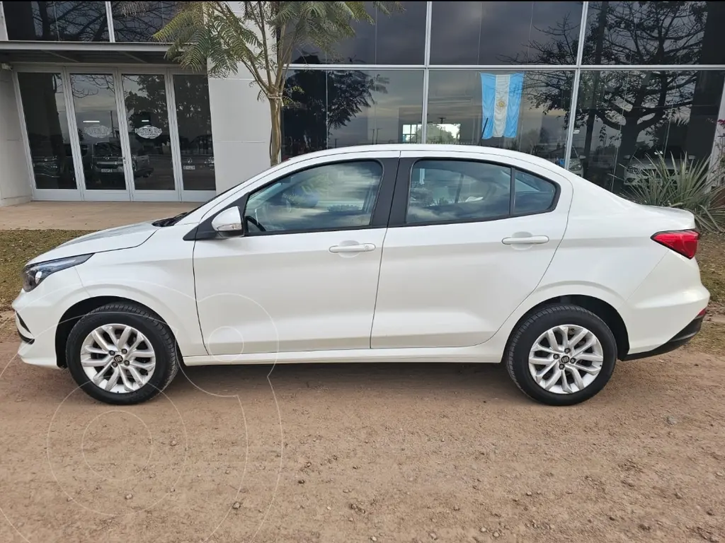 FIAT Cronos 1.3L Drive S-Design usado (2021) color Blanco Alaska precio $16.500.000