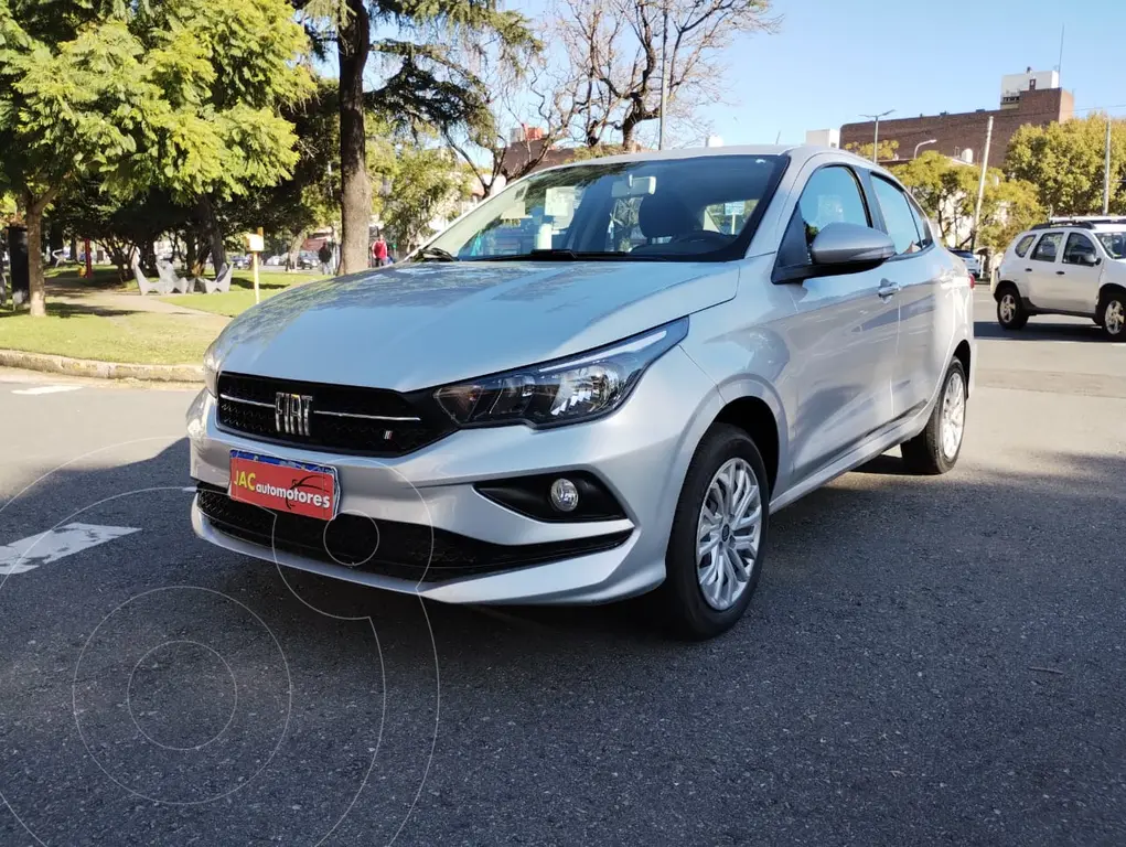 FIAT Cronos 1.3L Conectividad usado (2021) color Gris Scandium precio ...