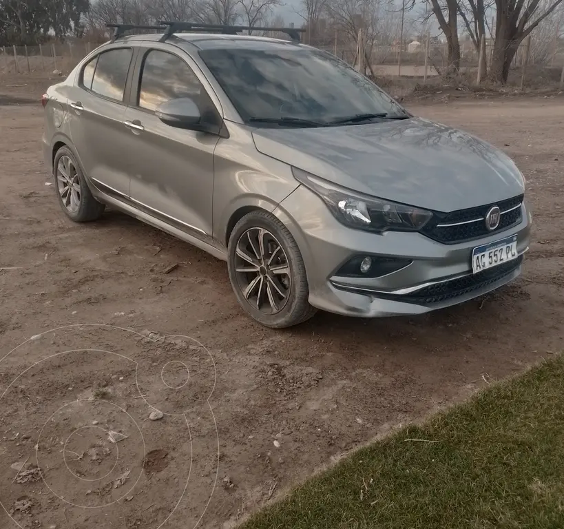 FIAT Cronos 1.8L Precision Aut usado (2018) color Gris Scandium precio ...