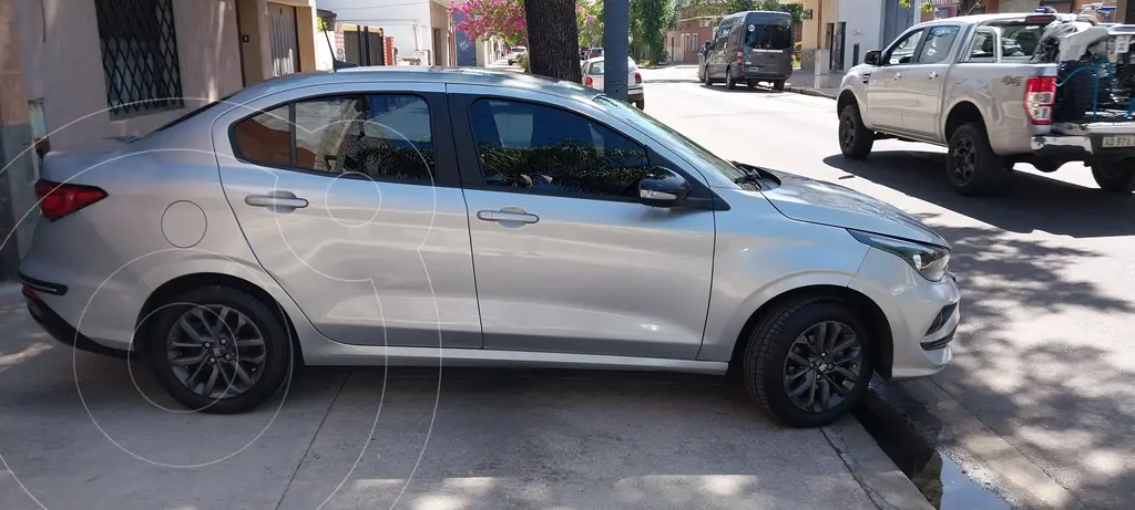 FIAT Cronos 1.3L Drive GSE Pack Conectividad usado (2021) color Plata ...