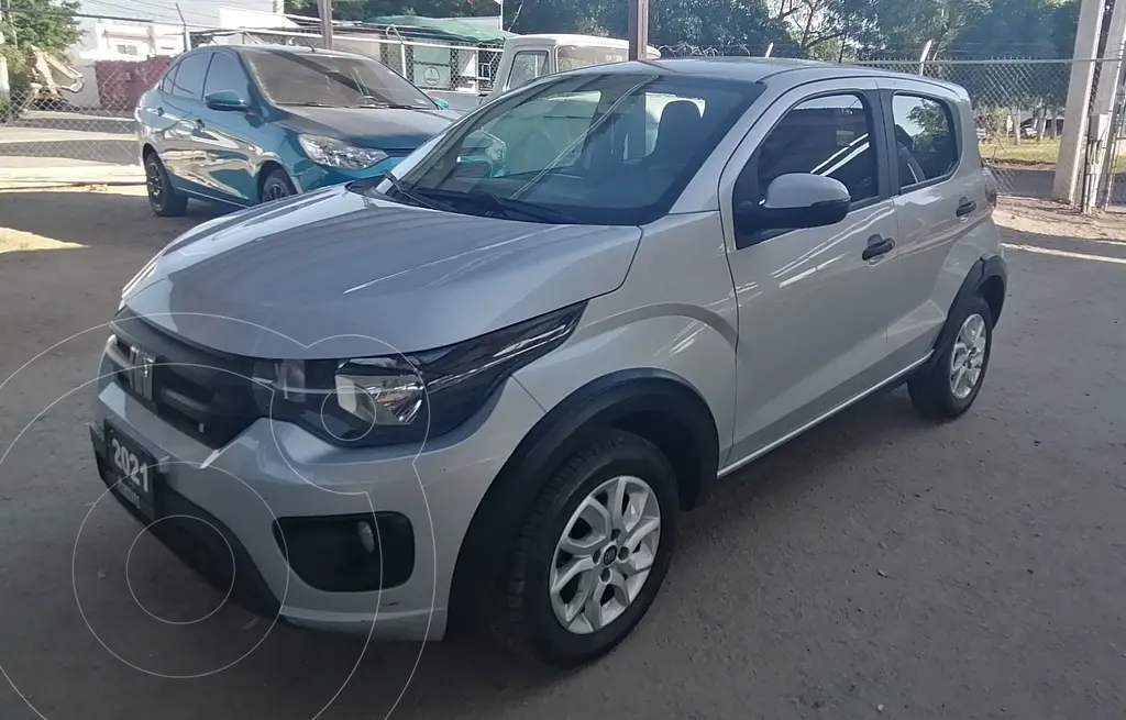Fiat Mobi Like usado (2021) color Plata Bari precio $145,000