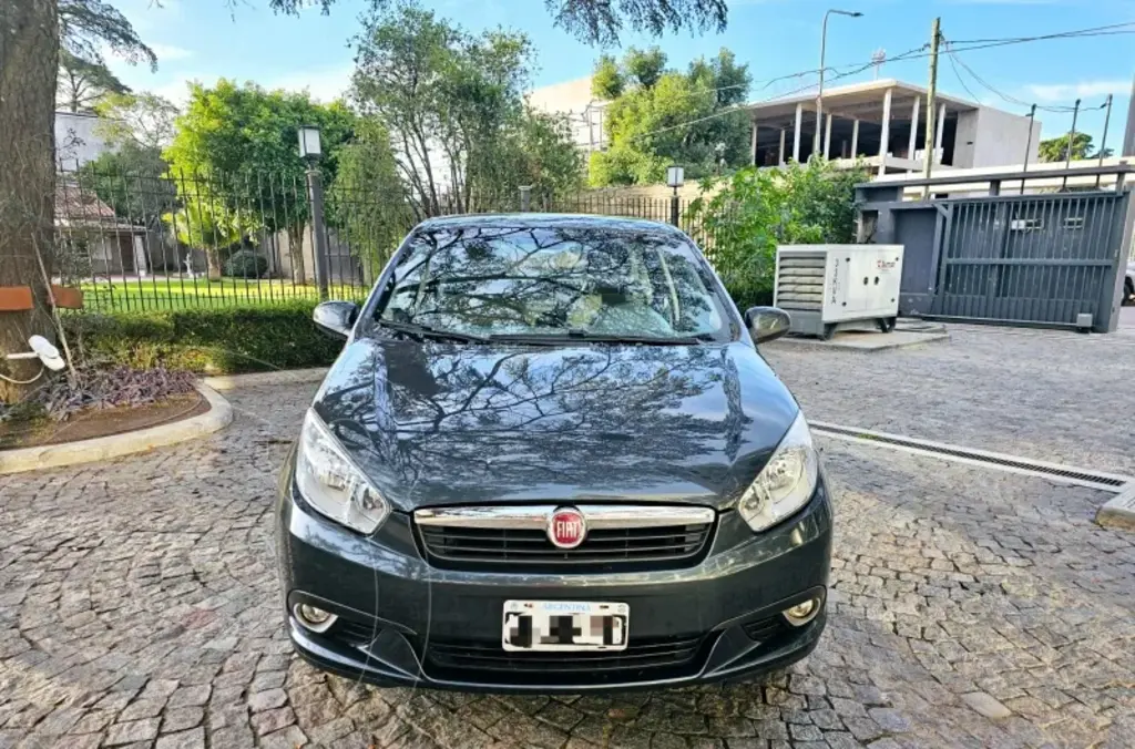 FIAT Siena EL 1.6 usado (2014) color Gris Scandium precio $3.498.000