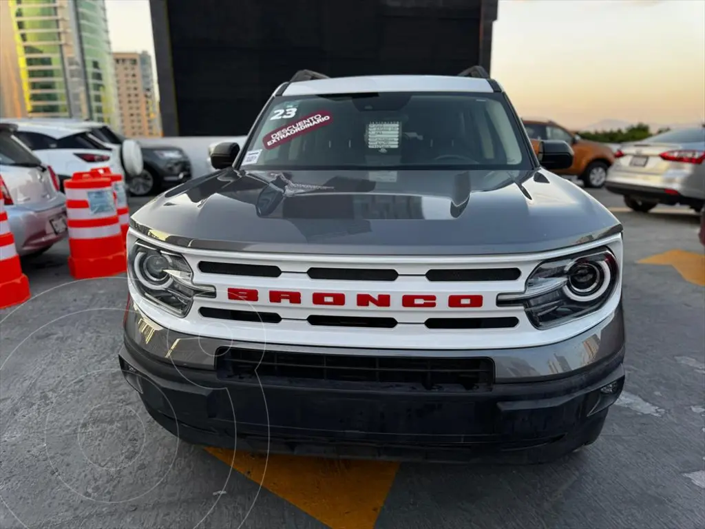 Ford Bronco Heritage Limited 2.7L usado (2023) color Gris precio $729,000