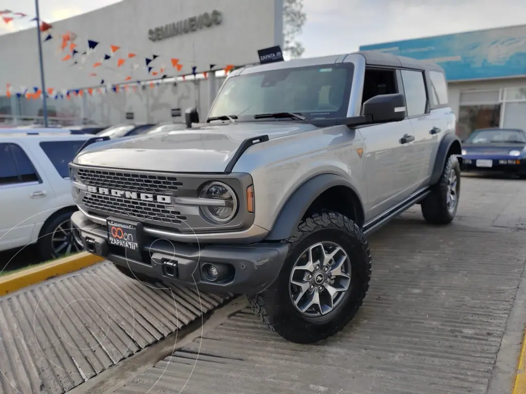Ford Bronco Badlands 4 Puertas usado (2023) color Gris precio $1,305,000