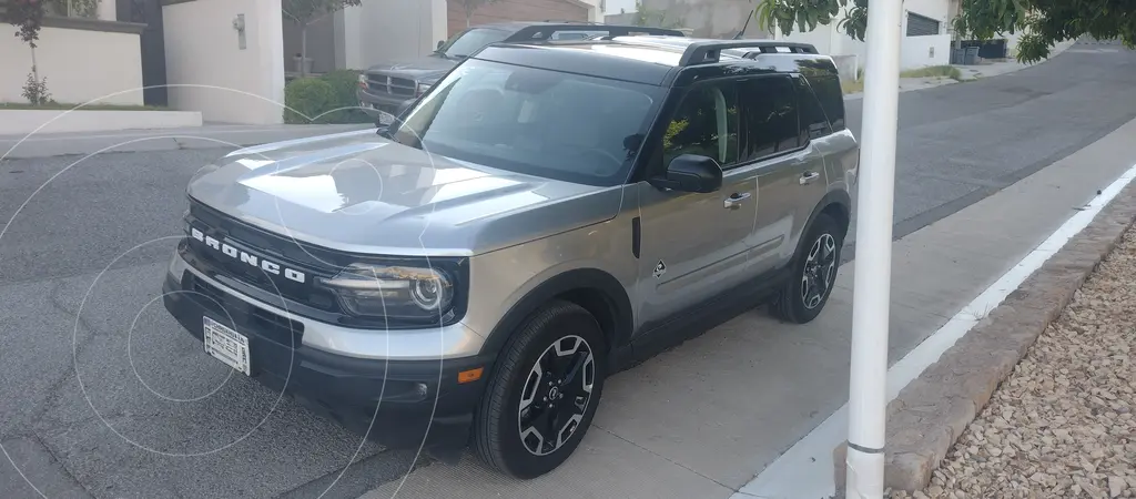 Ford Bronco Outer Banks 4 Puertas usado (2022) color Gris precio $640,000