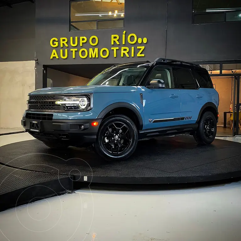 Ford Bronco Outer Banks 4 Puertas usado (2021) color Celeste precio ...