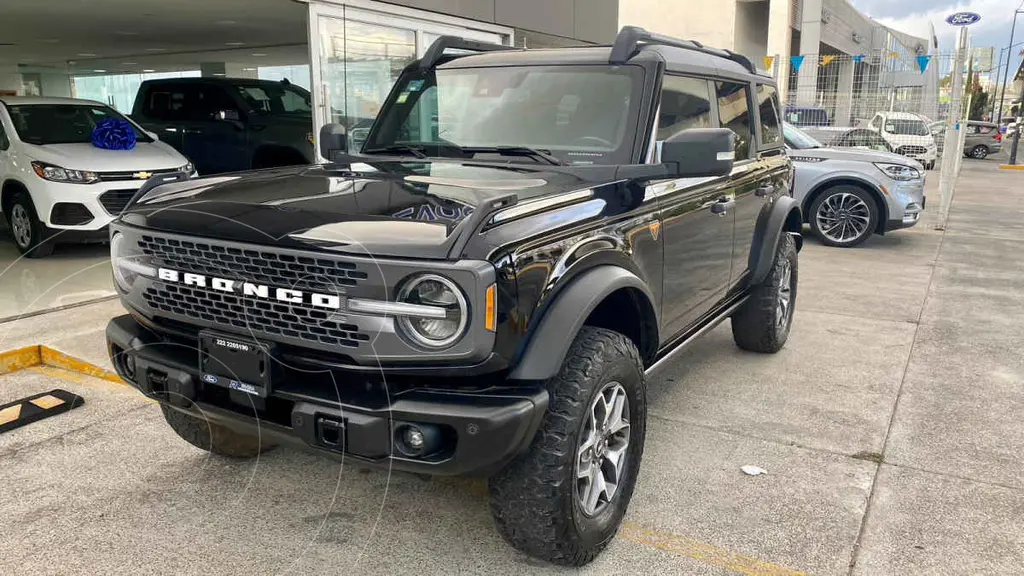 Ford Bronco Badlands 4 Puertas usado (2022) color Negro precio $1,200,000
