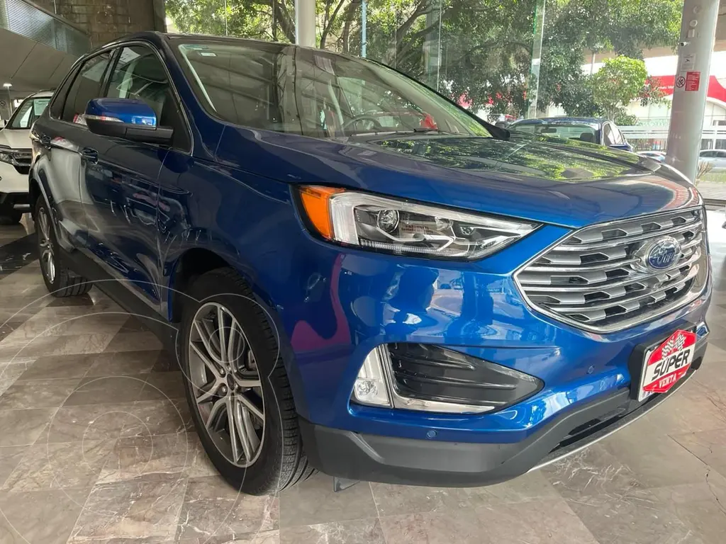 Ford Edge Titanium usado (2022) color Azul Marino precio $744,000