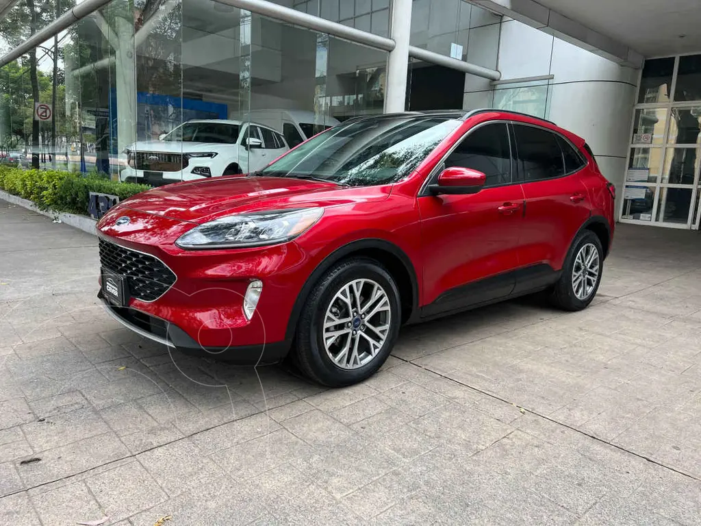 Ford Escape Hibrida SEL Limited usado (2022) color Rojo precio $715,000