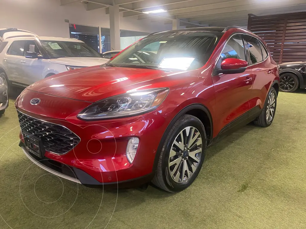Ford Escape Titanium EcoBoost usado (2020) color Rojo precio $555,000