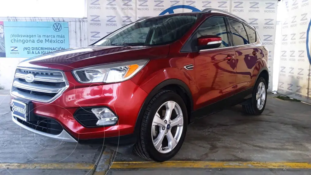 Ford Escape Trend Advance usado (2017) color Rojo precio $335,000