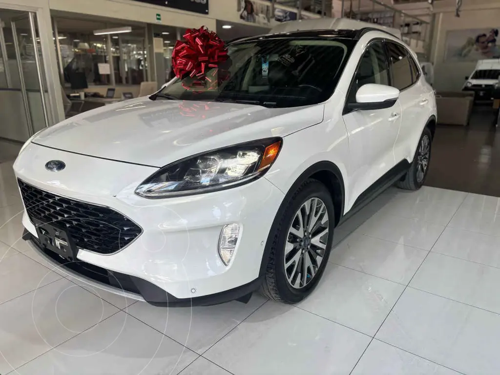 Ford Escape Titanium EcoBoost usado (2020) color Blanco precio $379,999