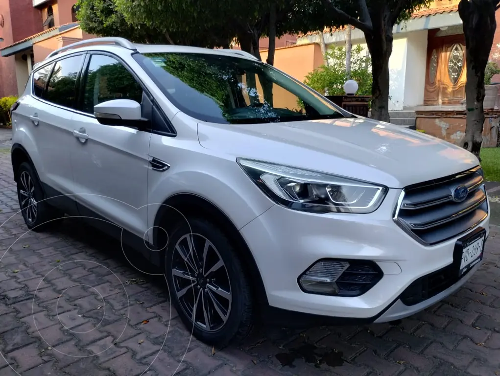 Ford Escape Titanium EcoBoost usado (2019) color Blanco Platinado ...