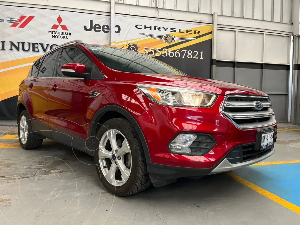 Ford Escape Trend Advance usado (2017) color Rojo precio $290,000