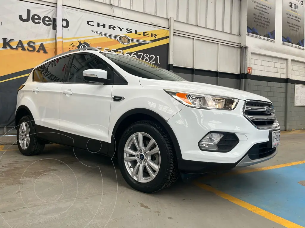 Ford Escape S Plus usado (2017) color Blanco precio $255,000