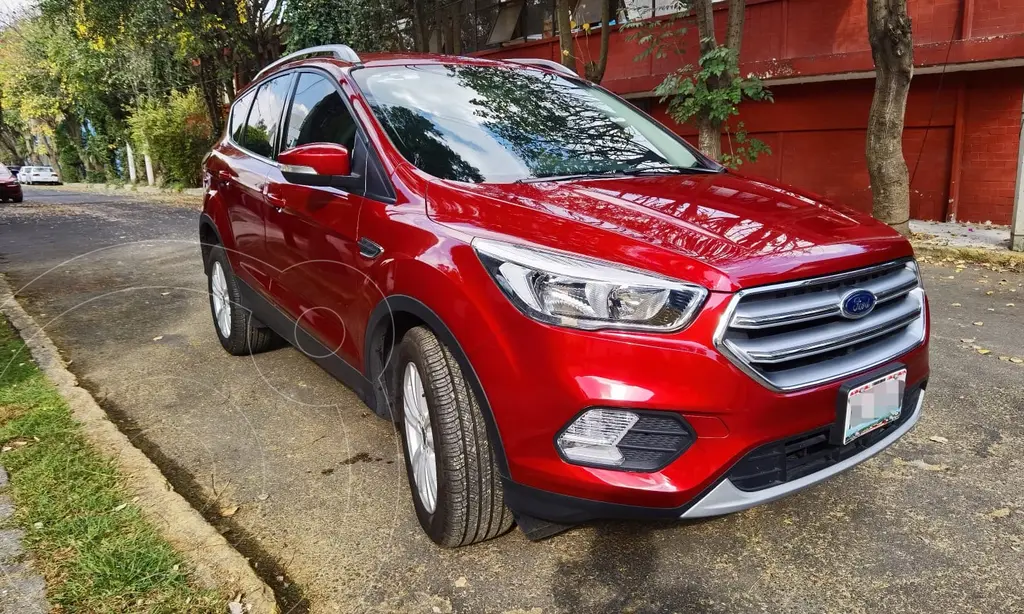 Ford Escape S usado (2018) color Rojo precio $330,000