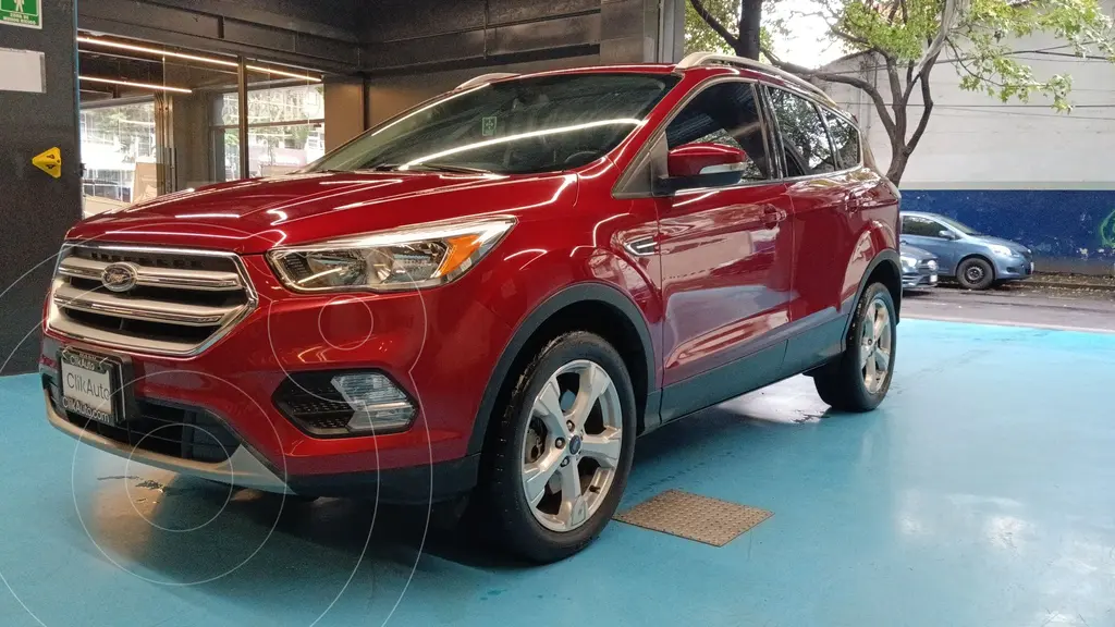 Ford Escape Trend Advance EcoBoost usado (2017) color Negro precio $290,000