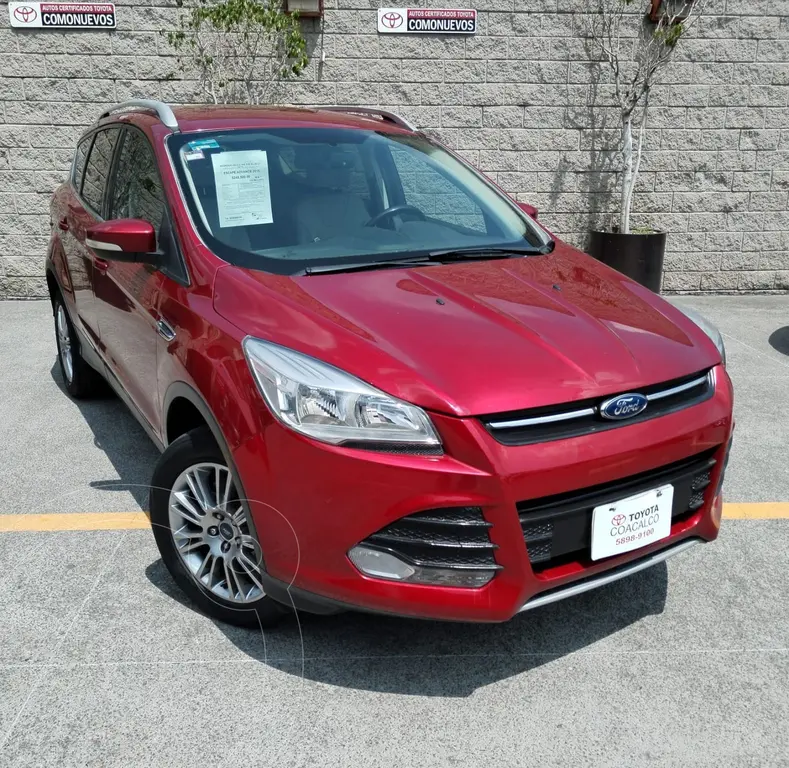 Ford Escape Trend Advance EcoBoost usado (2015) color Rojo precio $248,500