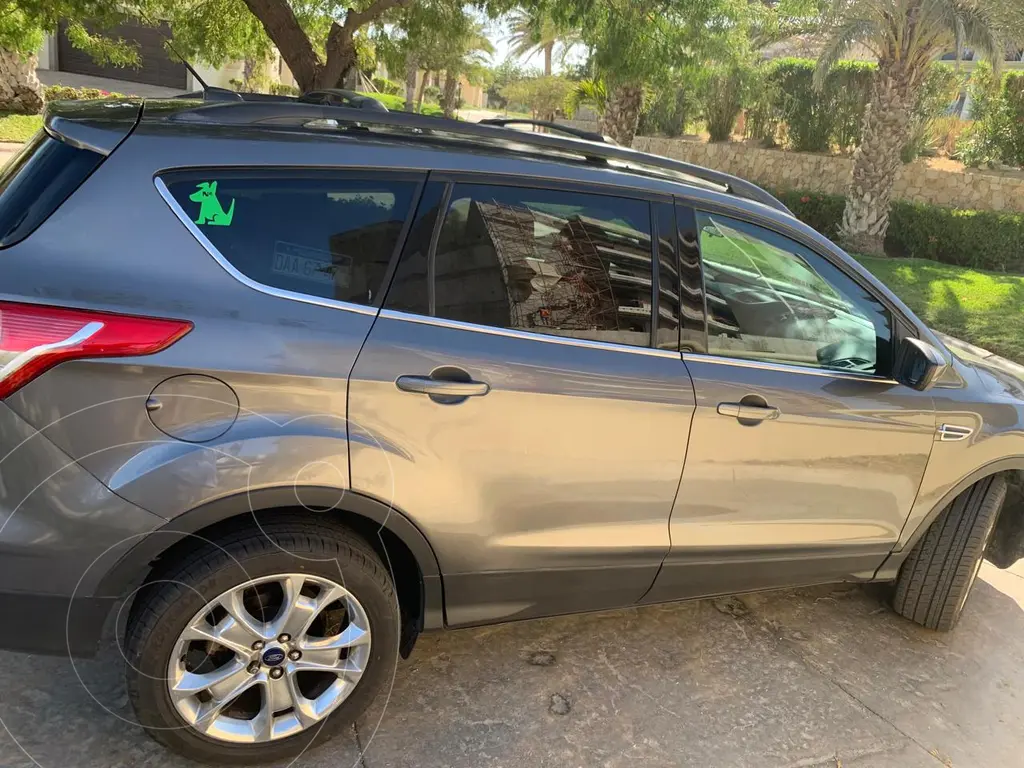 Ford Escape SE Plus usado (2013) color Gris precio $185,000