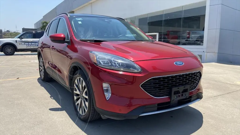 Ford Escape TITANIUM ECOBOOST 2.0L usado (2020) color Rojo precio $468,000