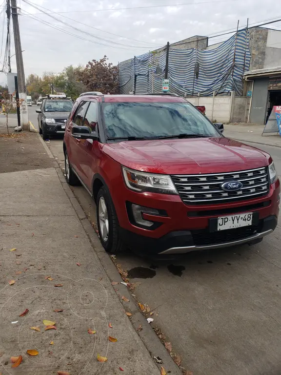 Ford Explorer 3.5L XLT 4x4 usado (2017) color Rojo precio $15.500.000