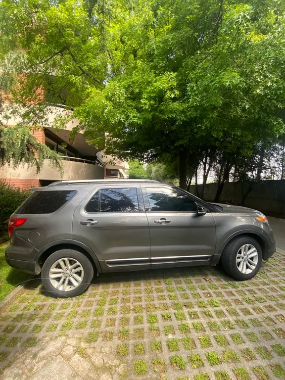 Ford Explorer 3.5L XLT 4x2 usado (2012) color Gris precio $11.490.000