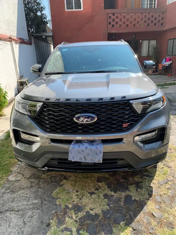 Ford Explorer ST 3.0L usado (2021) color Gris precio $1,115,000