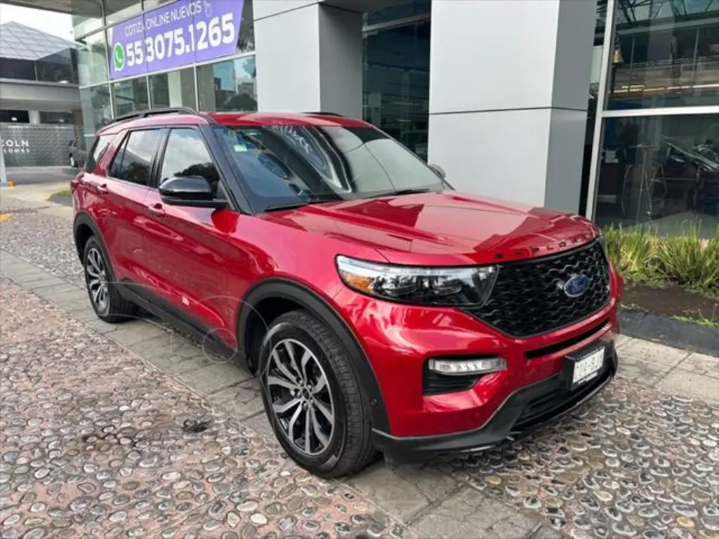 Ford Explorer Limited usado (2022) color Rojo precio $950,000