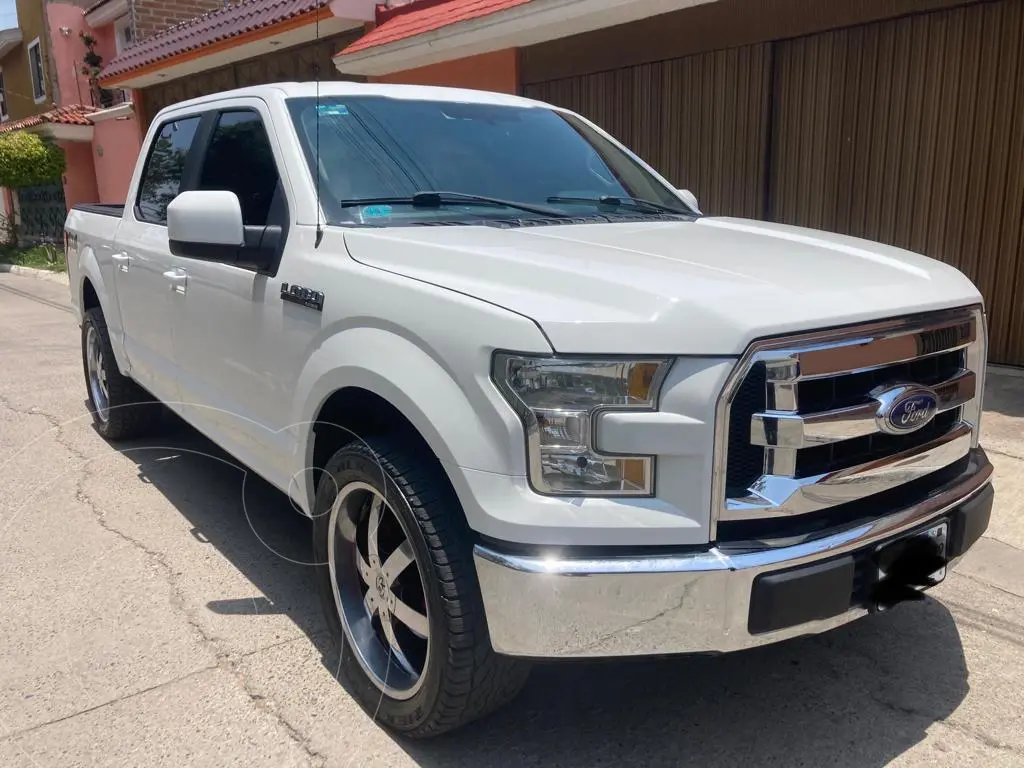 Ford F-150 Doble Cabina 4x4 V8 usado (2017) color Blanco precio $480,000