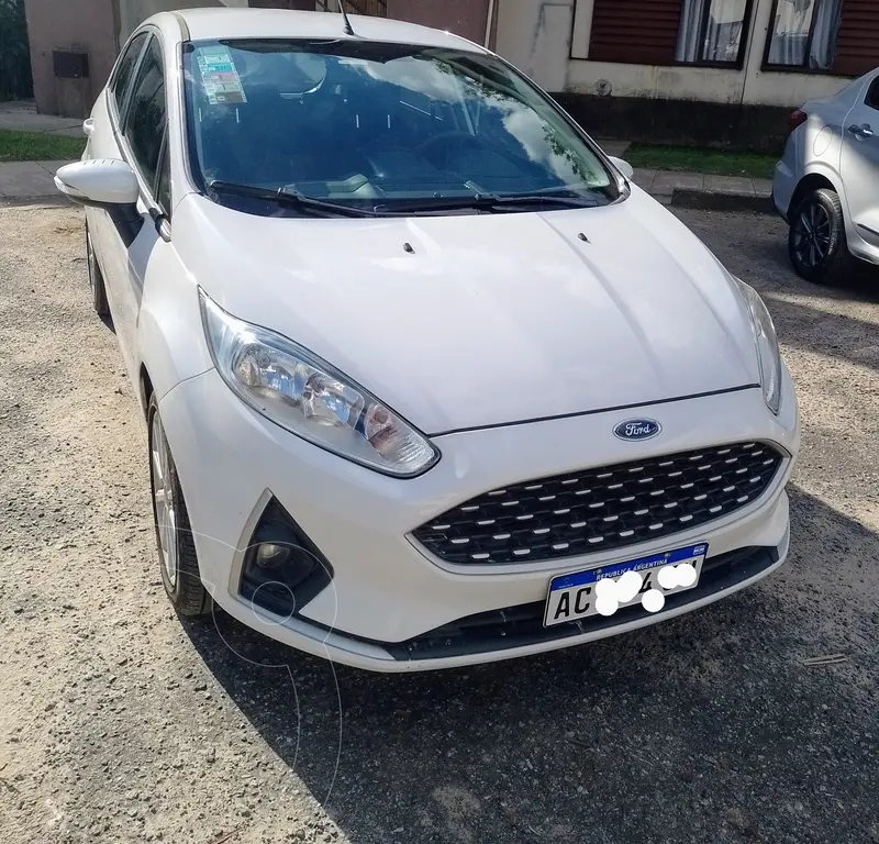 Ford Fiesta Kinetic SE Plus usado (2018) color Blanco Oxford precio u ...