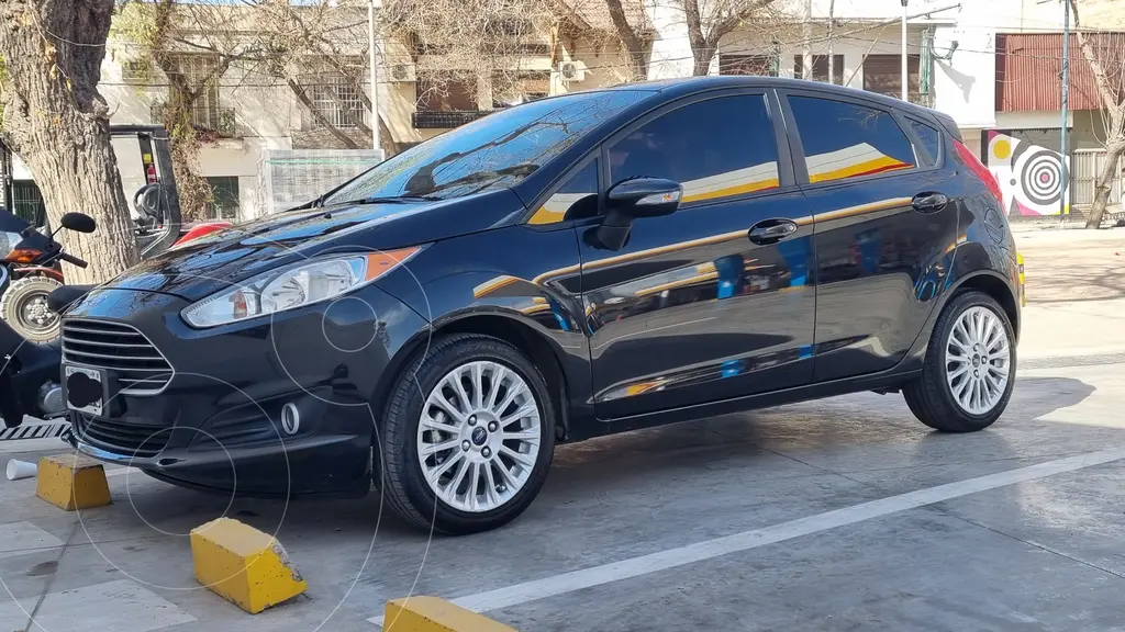 Ford Fiesta Kinetic SE Plus Powershift usado (2014) color Negro Perla ...