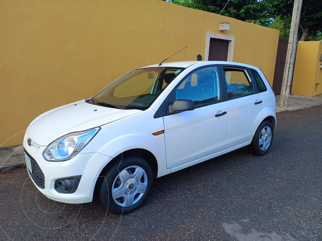 Ford Fiesta ST 1.6L usado (2015) color Blanco precio $129,000
