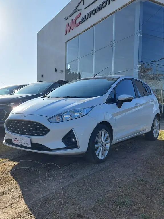Ford Fiesta FIESTA 1.6 5P SE (KD) usado (2018) color Blanco precio u ...