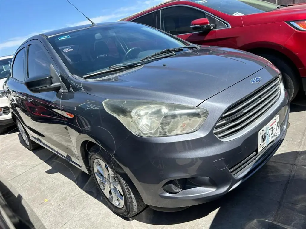 Ford Figo Sedan Energy Aut usado (2017) color Gris Oscuro precio $199,000