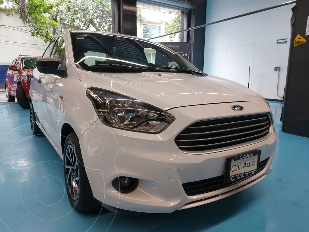 Ford Figo Sedan Impulse Aut A/A usado (2016) color Blanco precio $125,000