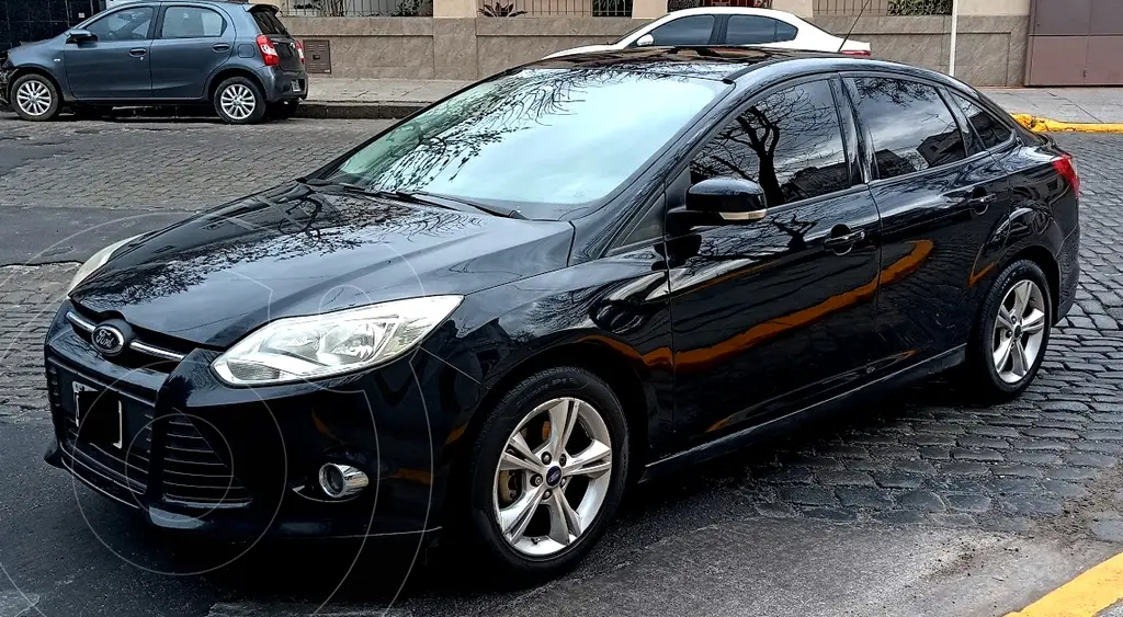 Ford Focus Sedan 2.0L SE Plus usado (2015) color Negro precio u$s11.500