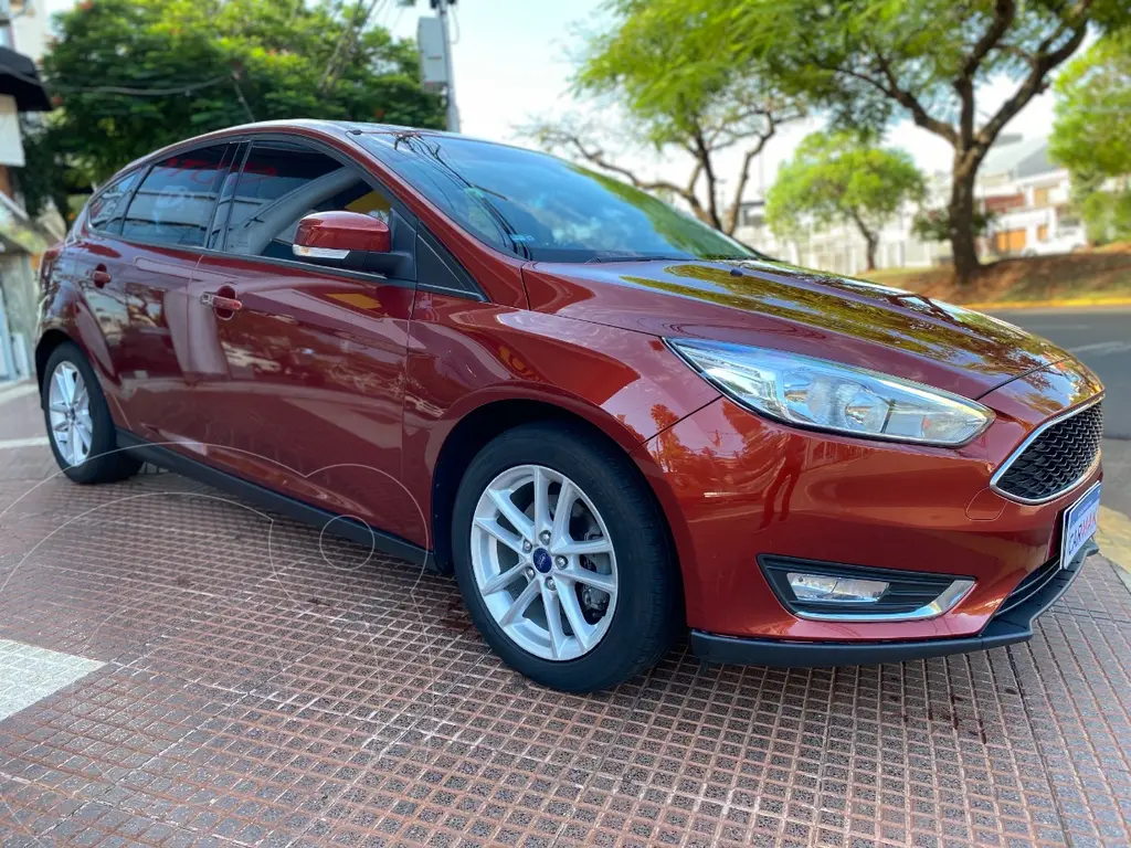 Ford Focus FOCUS L/16 2.0 5 P SE usado (2017) color Marrn precio $13. ...